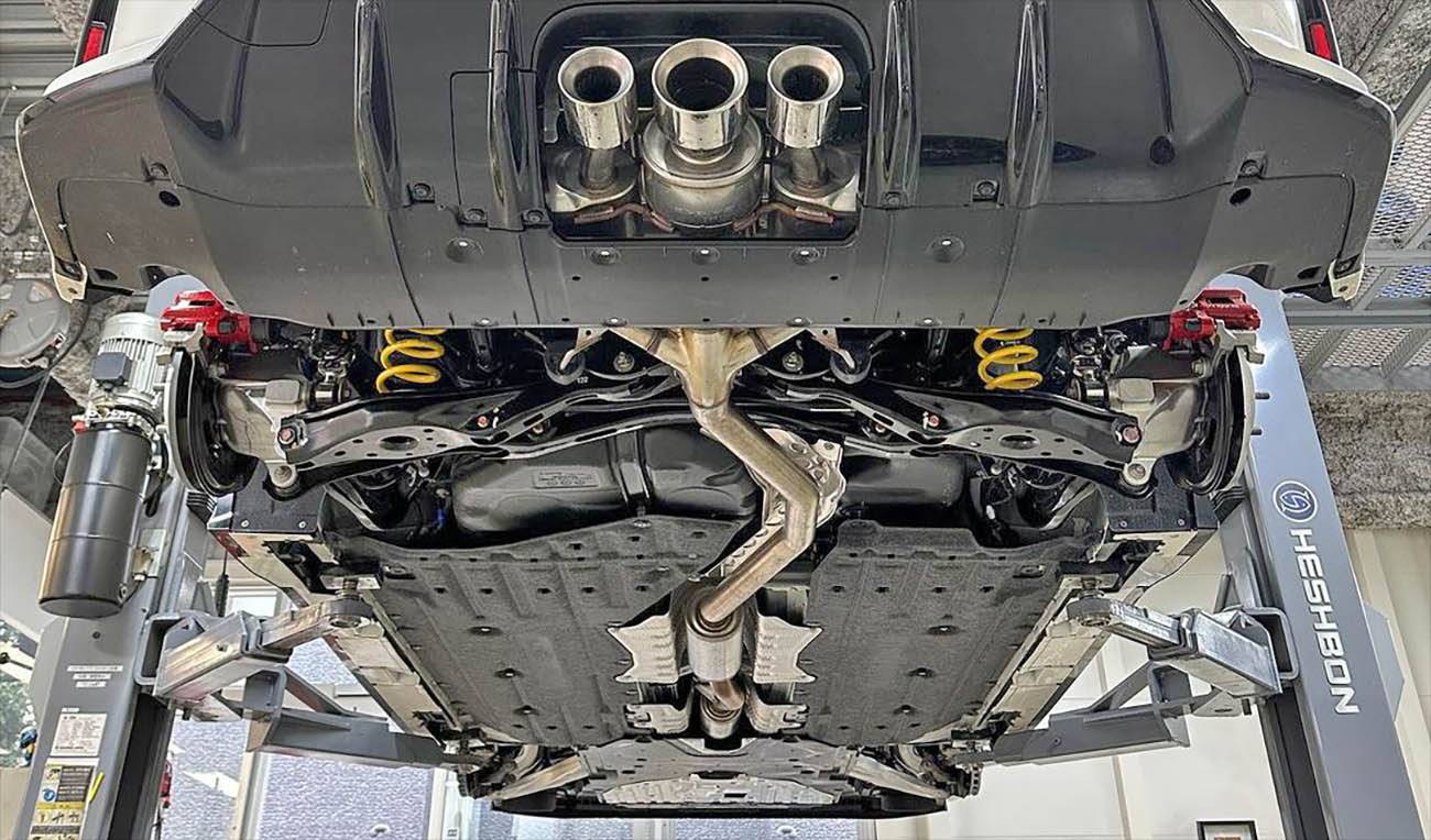 FL5 Type R Underbody, Suspension, Exhaust and Brakes Photos | CivicXI ...