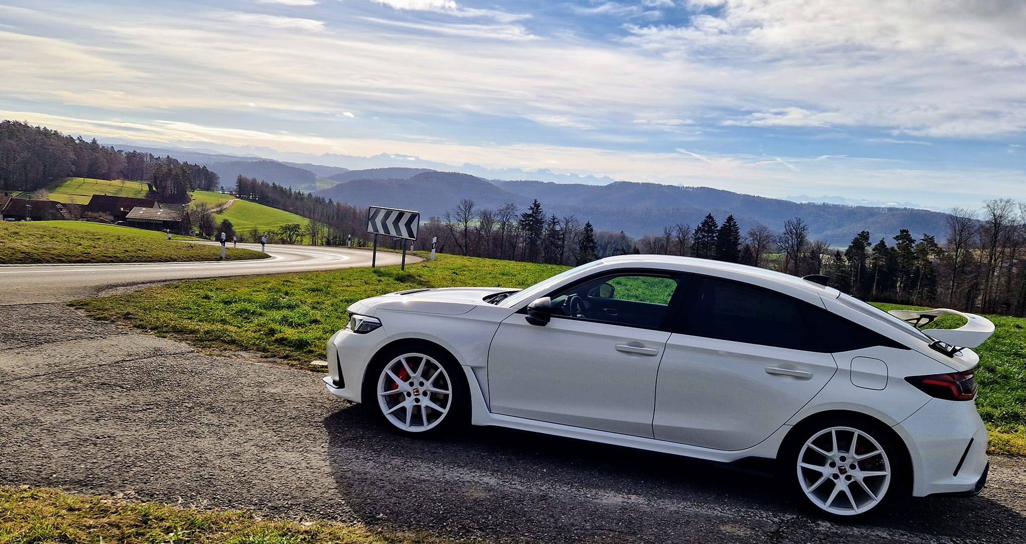 Championship White FL5 Civic Type R w/ paint matched spoiler wing and ...