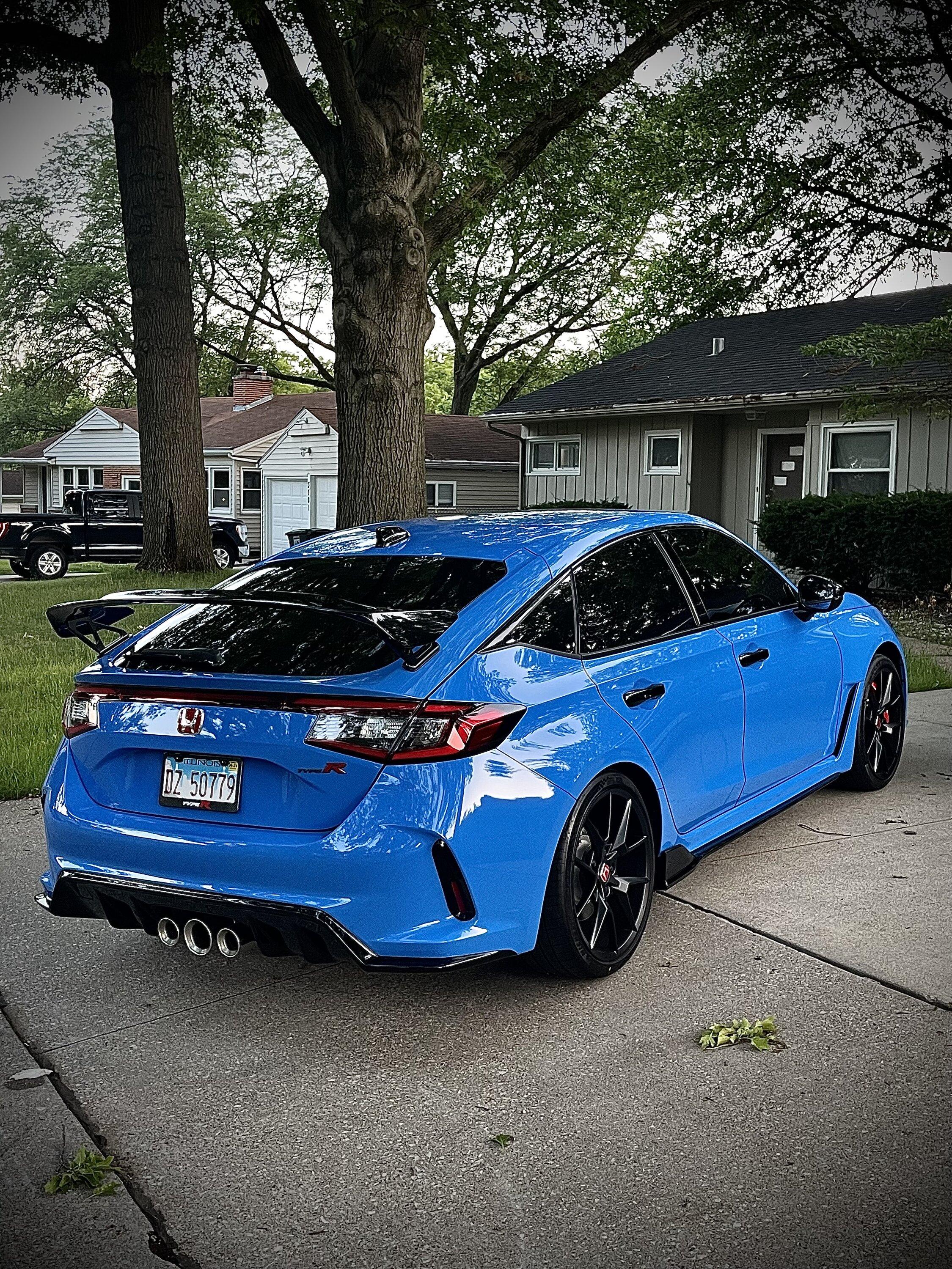 Illinois - FS: 2023 Boost Blue Type-R Tastefully Modded Inside & Out ...