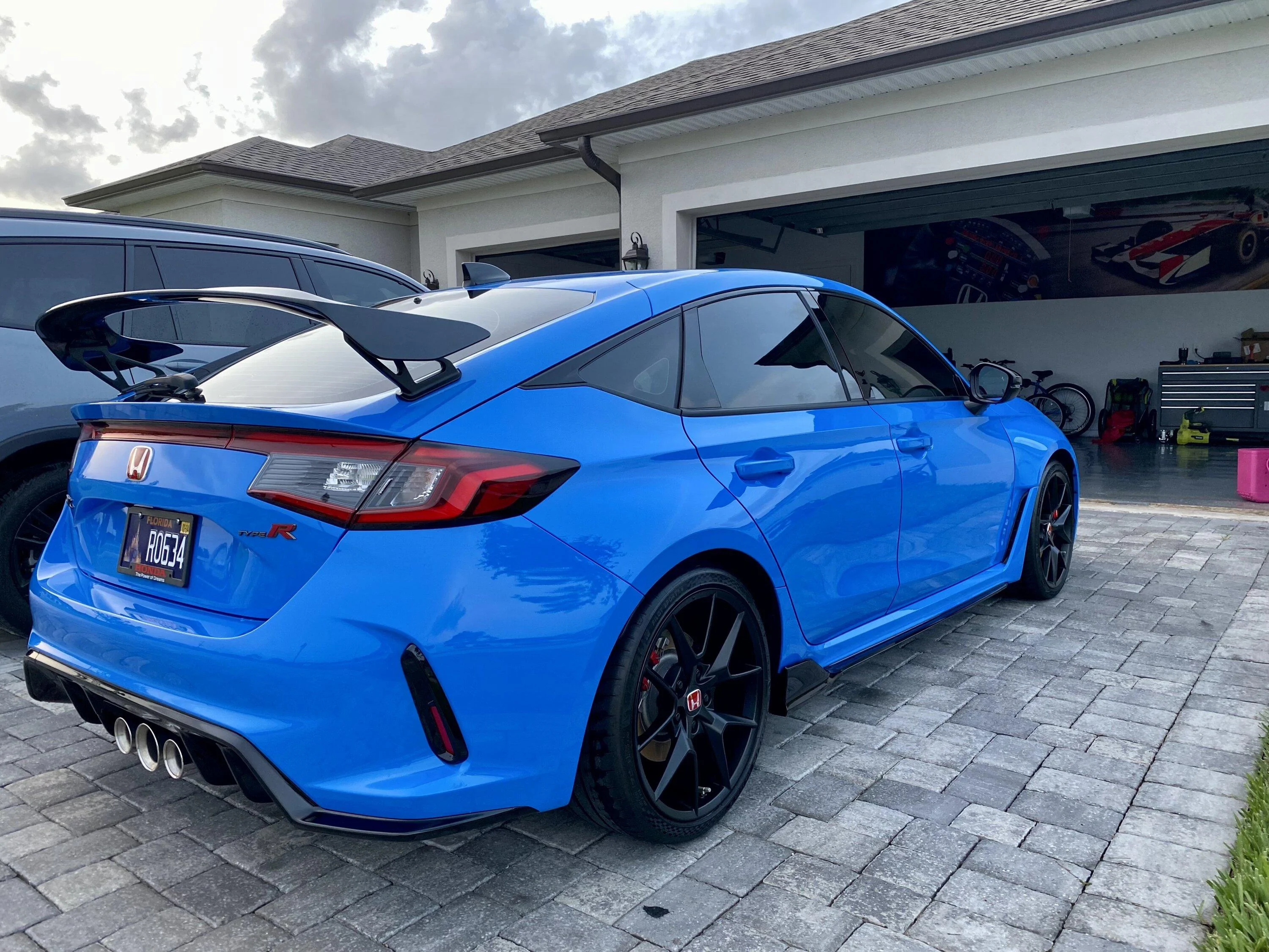 Official BOOST BLUE FL5 Type R Photos Thread | Page 23 | CivicXI - 11th Gen Civic Type R (FL5 ...