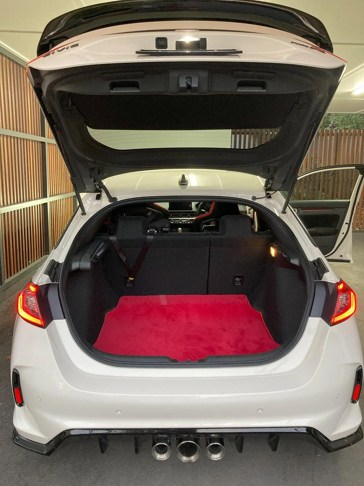 JDM Carpets - FJ Craft Red Boot Carpet & Honda Access Floor Mats ...