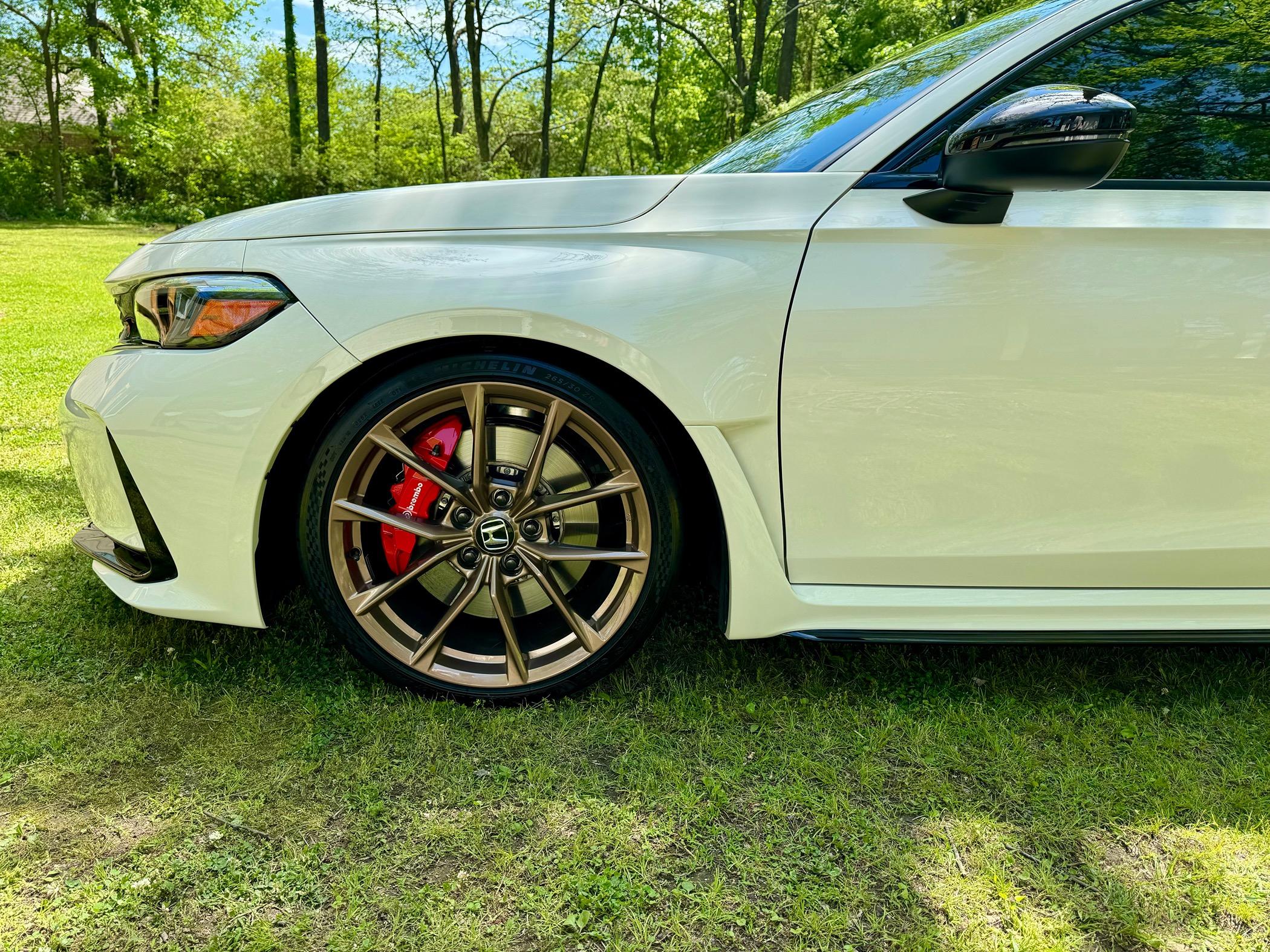Bronze Integra Type S wheels on CW FL5? | CivicXI - 11th Gen Civic Type ...