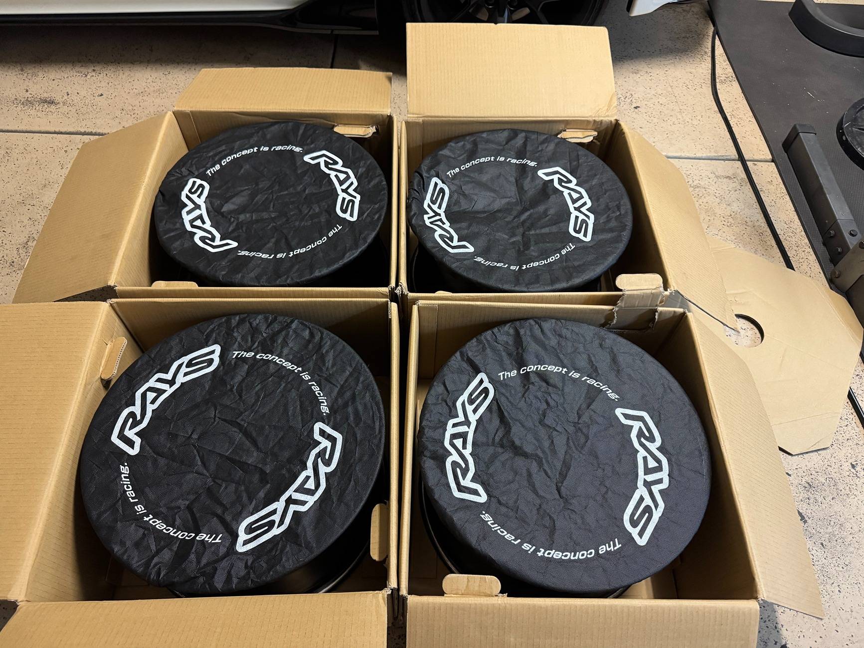 California - Volk Racing NE24 - 18x9.5 / +45 / 5x120 - Shining Black ...