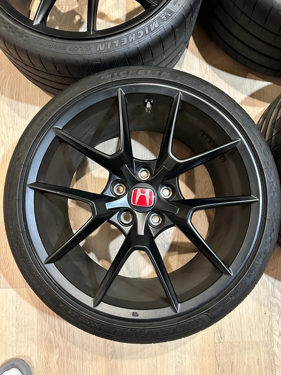 [SOLD] FL5 OEM Honda Civic Type R Wheels + Tires Set | CivicXI - 11th ...