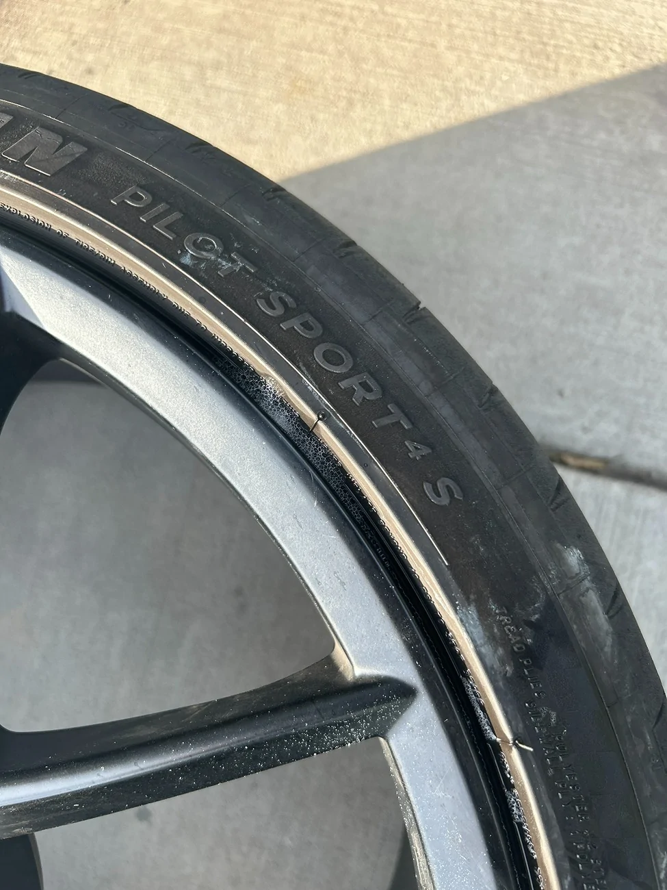 Another not so good dealer experience with the dumb reverse mount ...