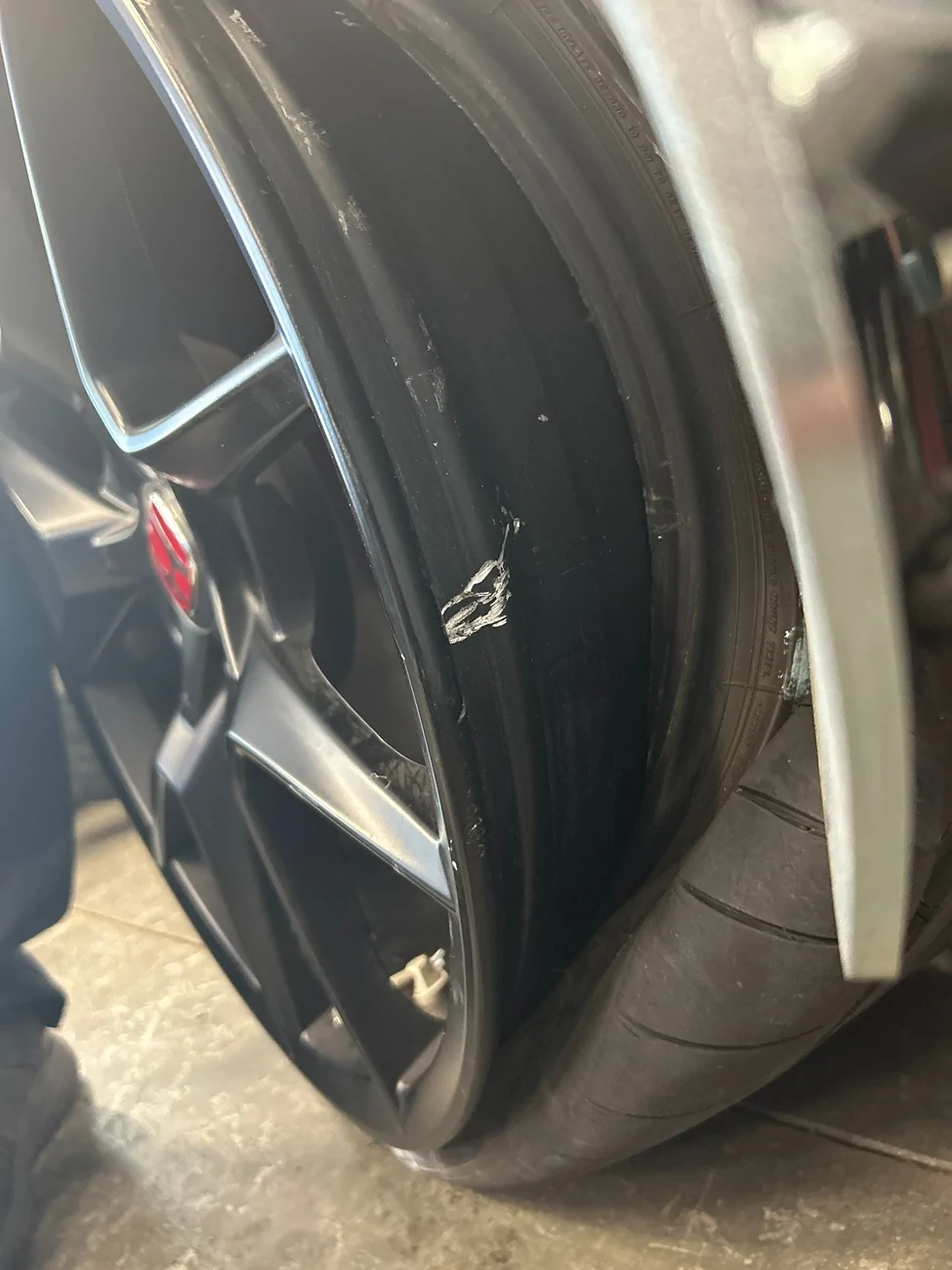 Another not so good dealer experience with the dumb reverse mount ...