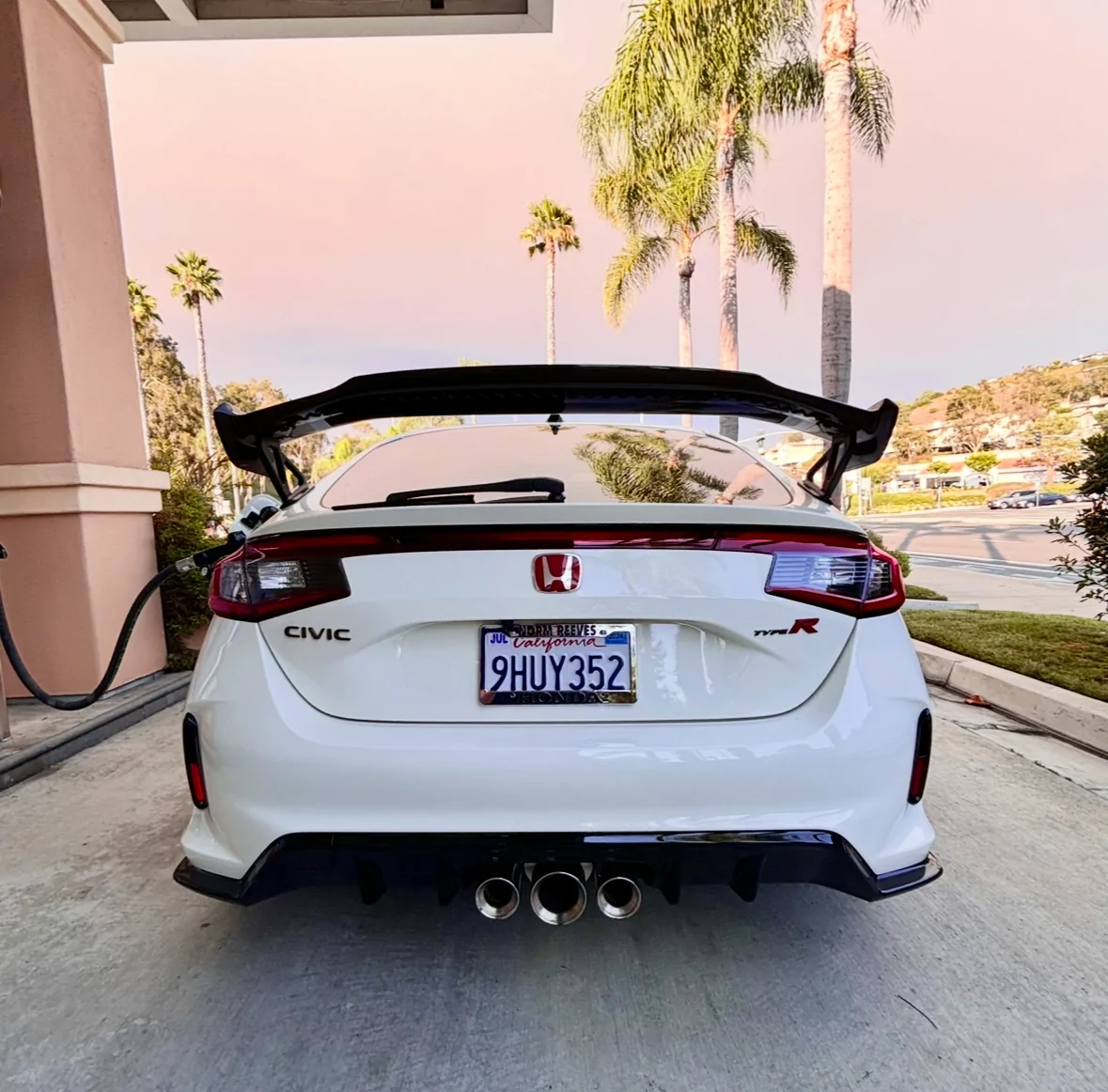 California - Oem carbon wing 1600$ | CivicXI - 11th Gen Civic Type R ...