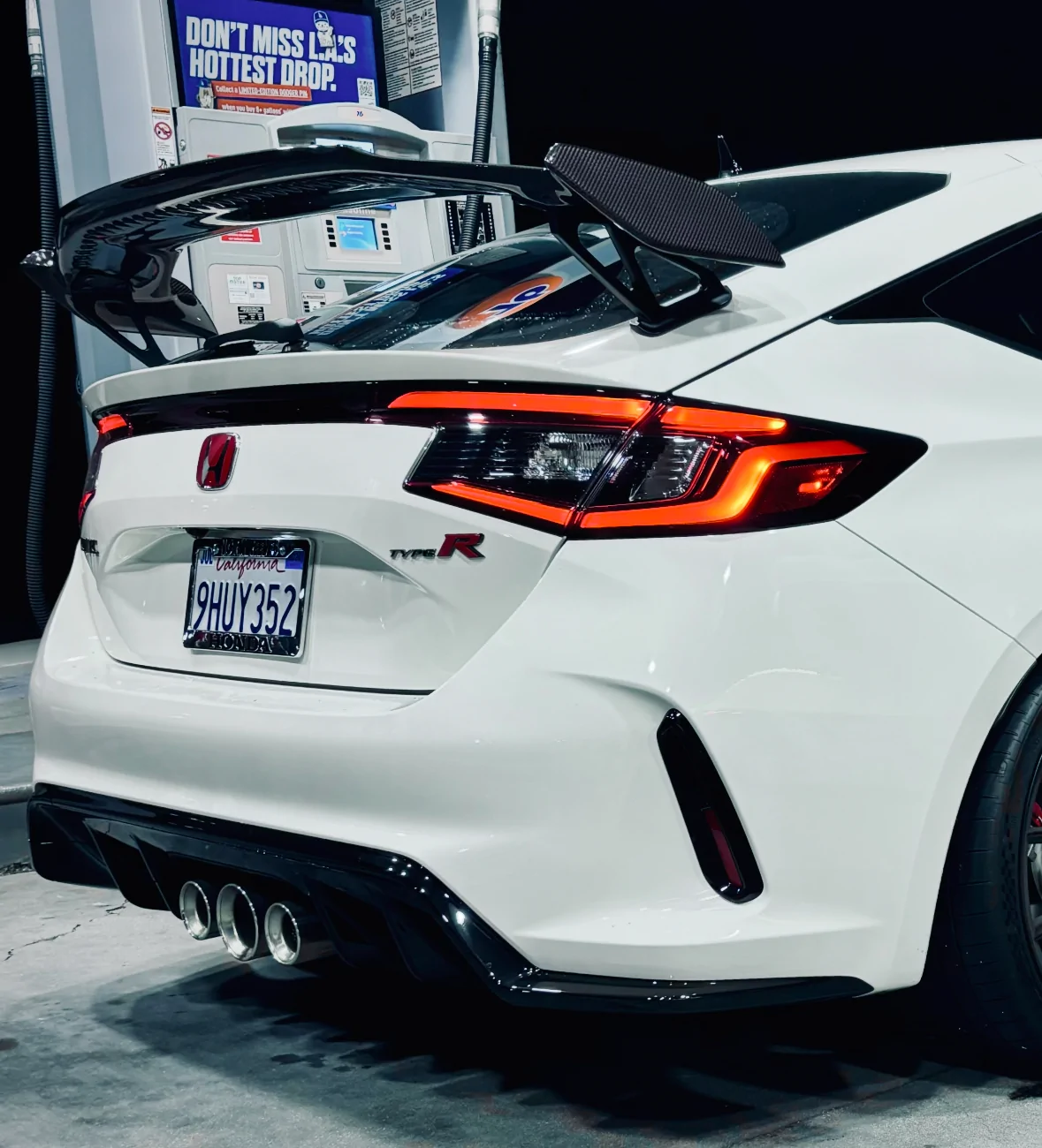 California - Oem carbon wing 1600$ | CivicXI - 11th Gen Civic Type R ...