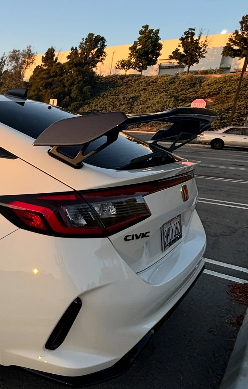 California - Oem carbon wing 1600$ | CivicXI - 11th Gen Civic Type R ...